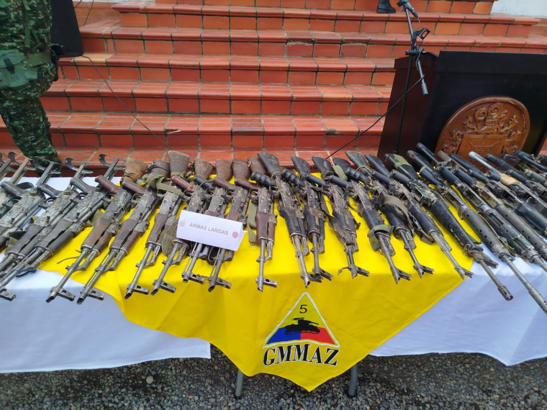 84 miembros de las FARC-EP se sometieron a la justicia en Tibú | Fuerza ...