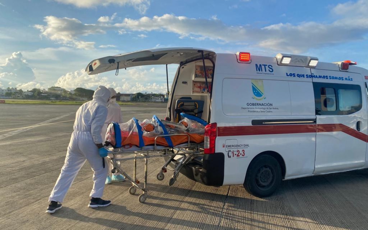 El GACAR continúa trasladando pacientes con COVID-19 en Providencia ...